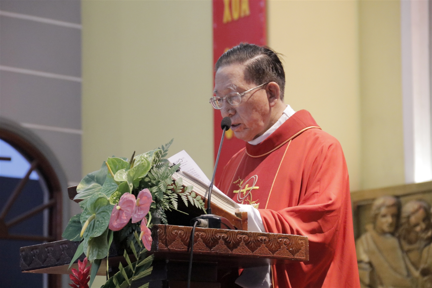 Thánh lễ nhậm chức Tân Chánh xứ Thánh Linh ngày 20-10-2020